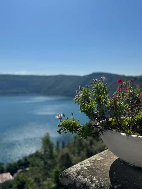 Laudato Si: Castel Gandolfo and the Gardens of the Papal Villas - An In-Depth Look at the Tour Experience