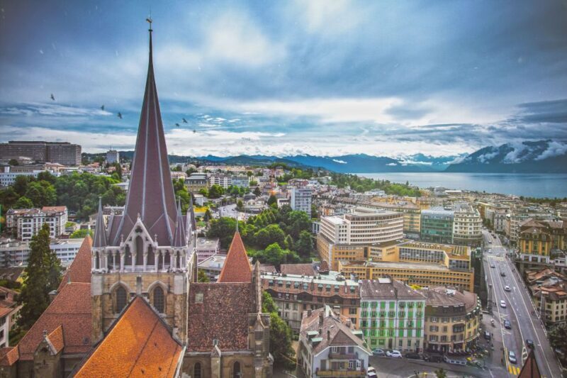 Lausanne: Private custom tour with a local guide - Exploring Lausanne: A Private Custom Tour with a Local Guide