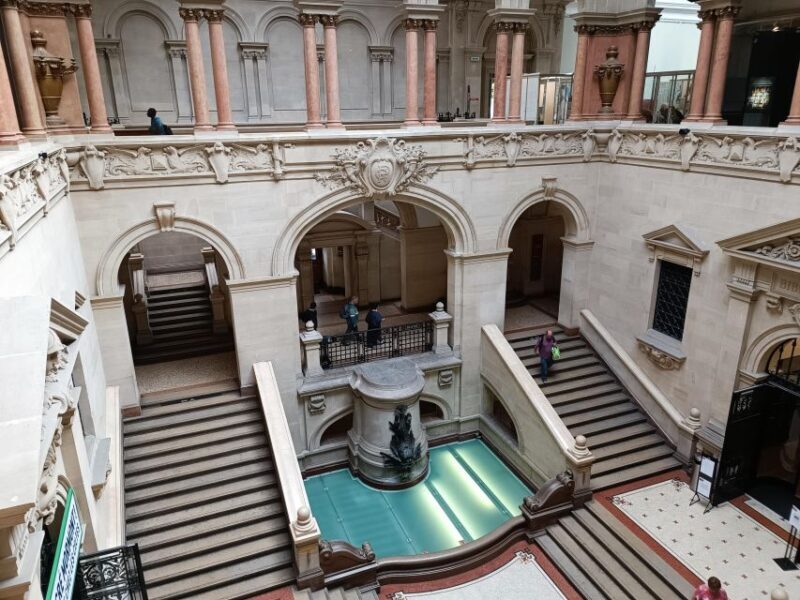 Lausanne: Private Walking Tour with a Local Guide - FAQ