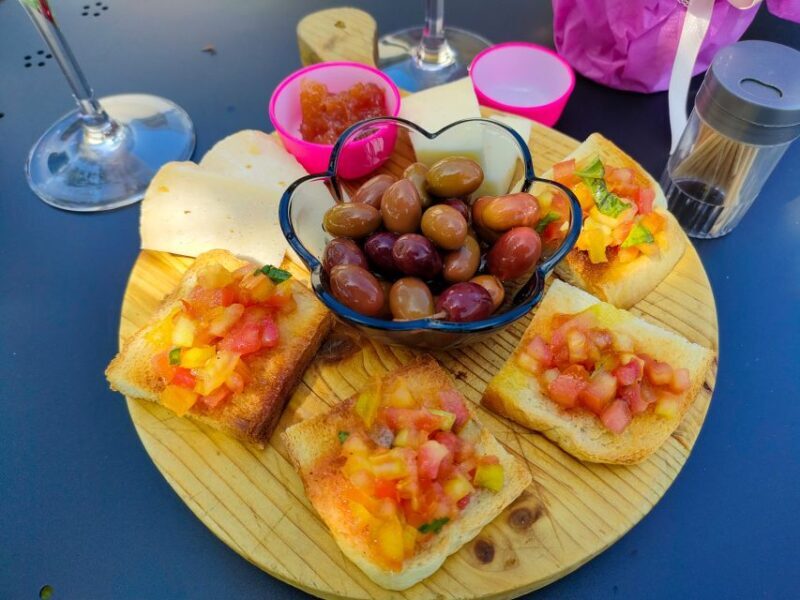 Lazise: Wine Tasting with Charcuterie and Cheese Board - The Food and Wine Pairings