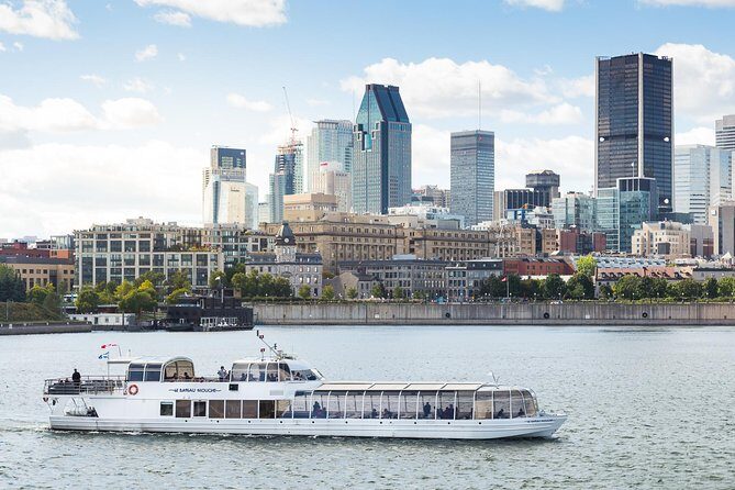 Le Bateau-Mouche Sightseeing Cruise in Montreal - An Honest Look at the Montreal Bateau-Mouche Cruise