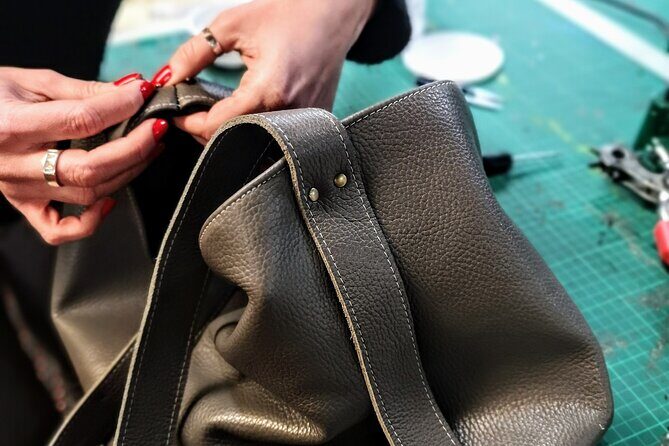 Leather workshops, Private classes - Authentic Insights from Participants