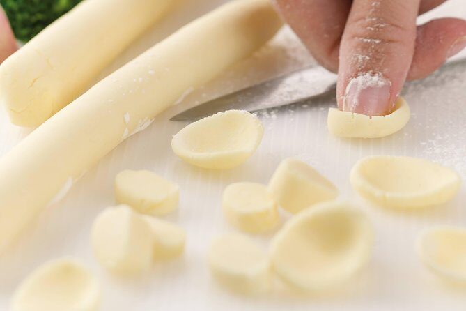 Lecce Hands-on Home Cooking Class: Craft Orecchiette & Savor Wine - An In-Depth Look at the Lecce Cooking Class Experience