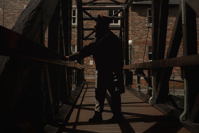 Leeds Ghost Tour Explore the Haunting History of Leeds - Practical Tips for Enjoying Your Ghost Tour