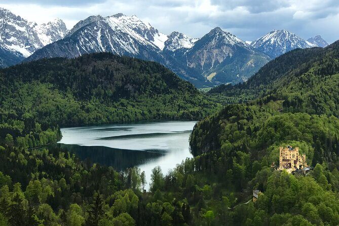 Legendary Experience of Neuschwanstein Castle - Returning to Hohenschwangau and Munich