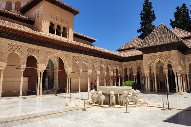 Legends of the Alhambra Tour with Tickets Included - Key Points  