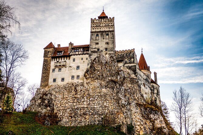 Legends&Wildlife Awaits: Dracula's Castle & Bear Sanctuary - The Itinerary – A Deep Dive