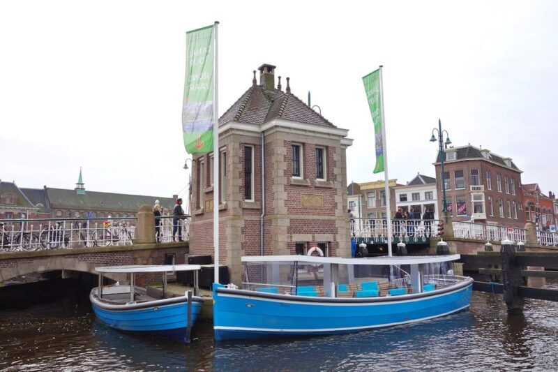 Leiden: Cruise through the Historic City Center with Guide - Why this Leiden Canal Tour Stands Out