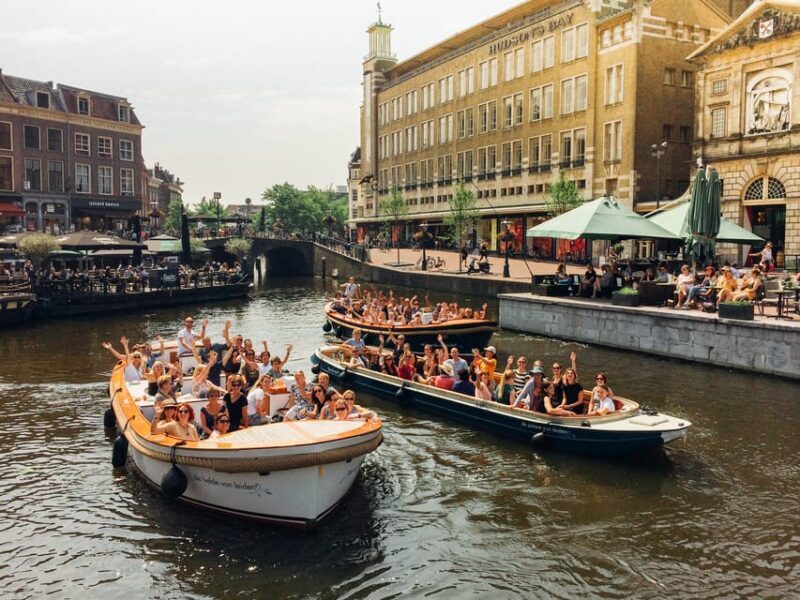 Leiden: Guided City Canal Cruise - Key Points