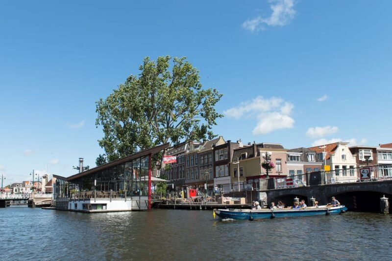 Leiden: Guided City Canal Cruise - Why This Tour Is a Great Choice