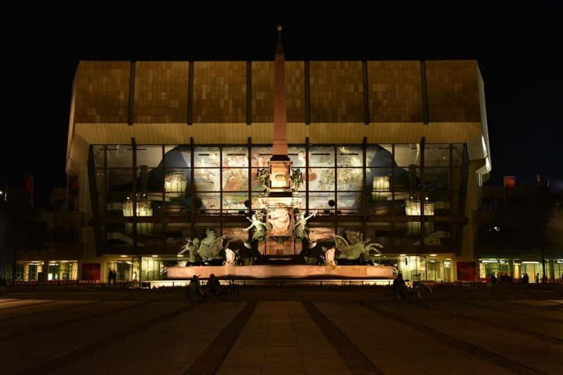 Leipzig Night Watchman of the 21st Century: a modern evening tour - Key Points