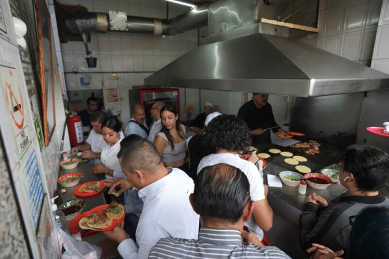 León: Authentic Culinary Tour with Unlimited Tacos - Exploring León’s Culinary Traditions