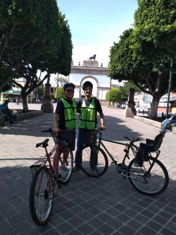Leon: City Highlights Bike Tour - Exploring Guanajuato on Two Wheels
