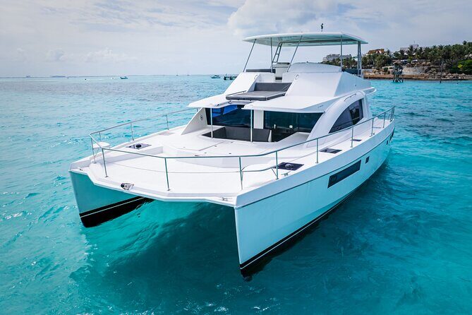 Leopard 51 yacht in Tulum with gourmet dining and water toys - Setting Sail in Style: What to Expect