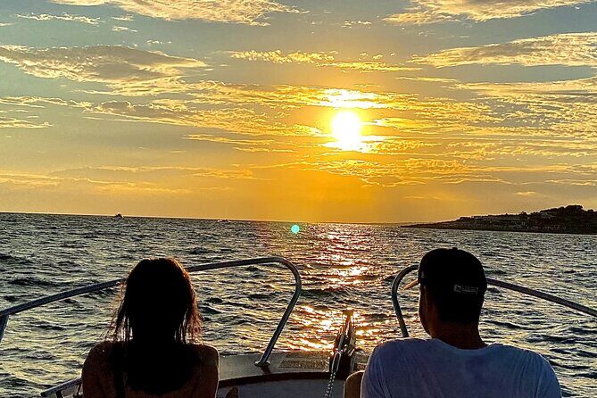 Leuca Sunset Caves Tour - Key Points