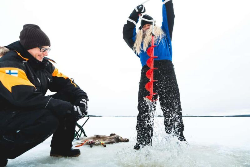 Levi: A fun Ice Fishing Experience in Levi, 3 HOURS - An Introduction to the Experience