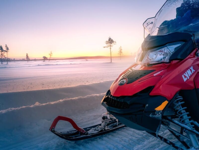 Levi: Easy Snowmobile Tour Perfect for Beginners - An Authentic Arctic Adventure in Levi  