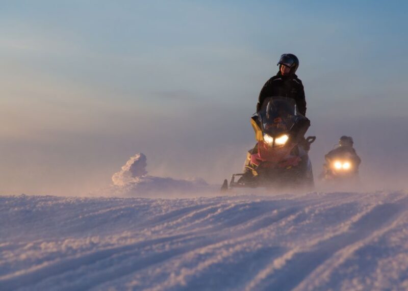 Levi: Evening Snowmobile Safari - FAQs
