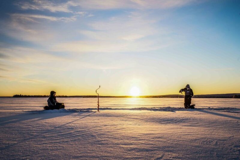 Levi: Ice Fishing on a Frozen Lake - The Guide Experience and Guest Feedback