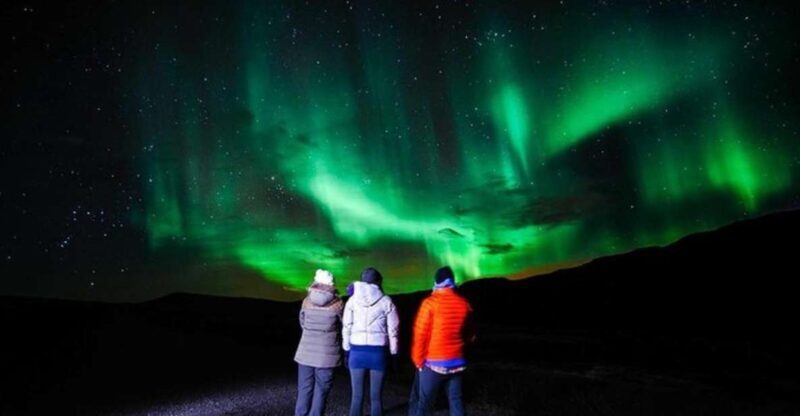 Levi: Northern Lights Hunt Including Campfire Snacks - Key Points