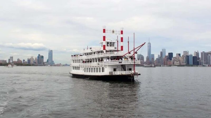 Liberty Belle NYC New Year's Eve Party - Comparing to Other NYE Cruises