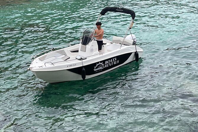 License-free boat rental Trimarchi Nica 53S - Meeting Location and Logistics