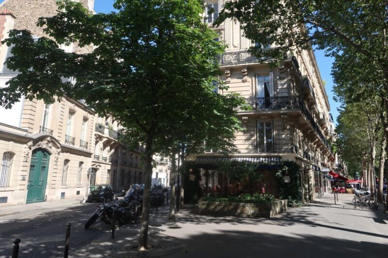 Lifestyle Tour of Saint-Germain-des-Prés - An Introduction to Saint-Germain-des-Prés