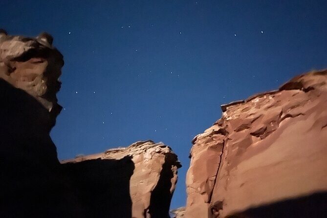 Ligai Si Anii Stargazing Night tour through Antelope Canyon - FAQs