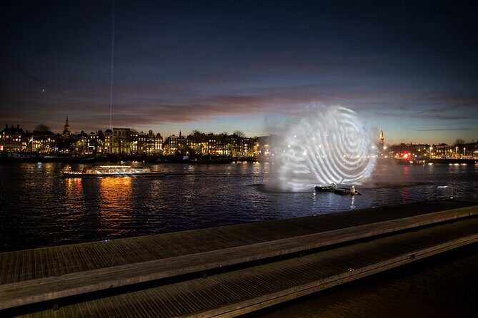 Light Festival Boat Tour max. 10 Guests incl. Gluwhein/Snacks - Practical Details: Timing, Meeting Point, and Comfort