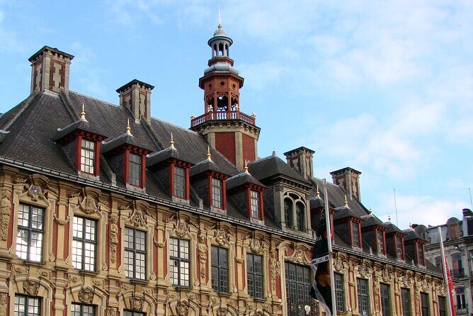 Lille Scavenger Hunt and City Highlights Walking Tour - Key Points
