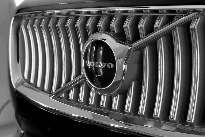 Limoroo, Airport Transfers and Luxe Door to Door Service. - The Sum Up