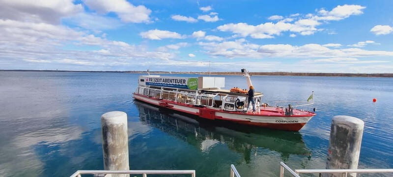 Linienfahrt auf dem Cospudener See - Linienfahrt auf dem Cospudener See: A Refreshing Getaway in Northern Germany