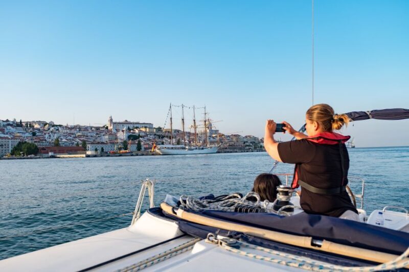 Lisbon: 1 or 2-Hour Cruise along the Tagus River - FAQs