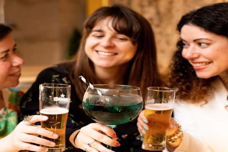 Lisbon: 18-Hole Indoor Minigolf Ticket with Bar Area - Who Will Love This Experience?