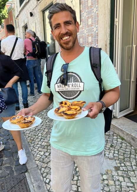 Lisbon: 2.5-hour city tour with 4 local tastings - Discover Lisbon Through Food and Culture: A 2.5-Hour City Tour with Tastings