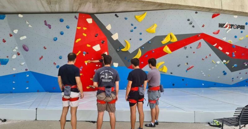 Lisbon: 25 de Abril Bridge Guided Climbing Experience - Practical Details and Tips