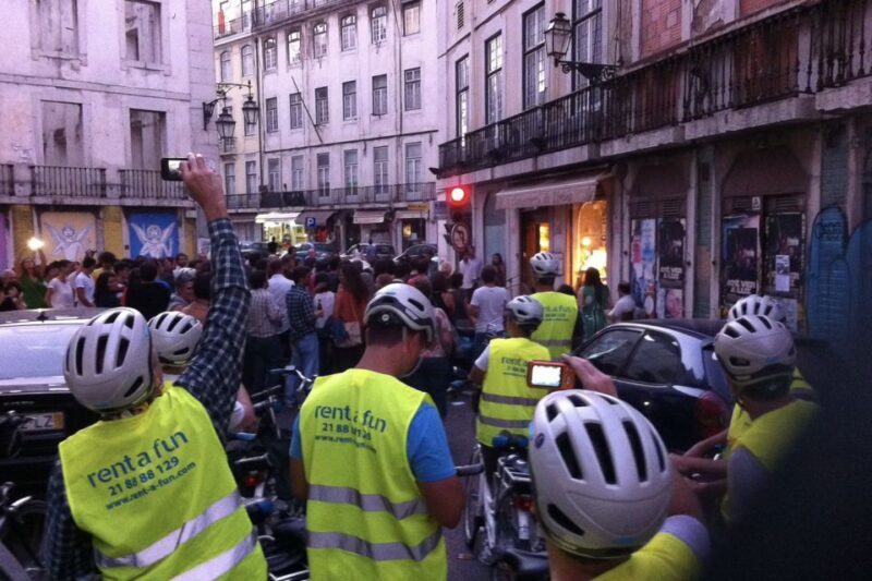 Lisbon: 7 Hills Half-Day Electric Bike Tour - The Bikes and the Guide Experience  