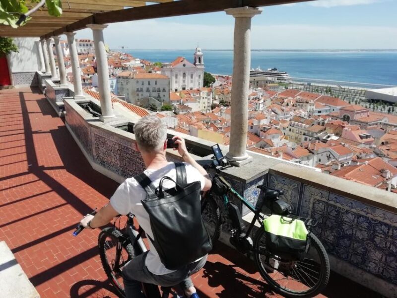 Lisbon: 7 Hills Panoramic Guided Tour by E-Bike - The Bikes and the Ride
