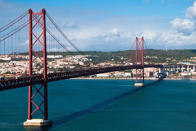 Lisbon Airport Transfer - What Makes This Lisbon Airport Transfer Stand Out?