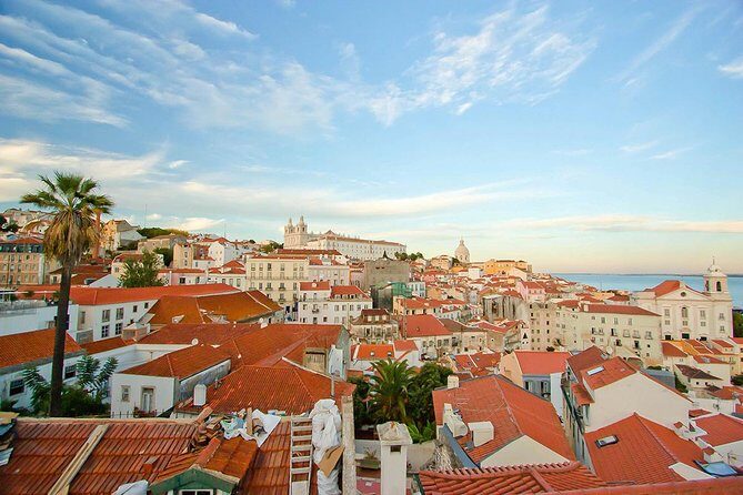 Lisbon: Alfama District Walking Tour - Exploring Lisbon’s Alfama District