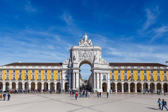 Lisbon & Algarve Private Luxury Road Trip - What’s Included and What’s Not