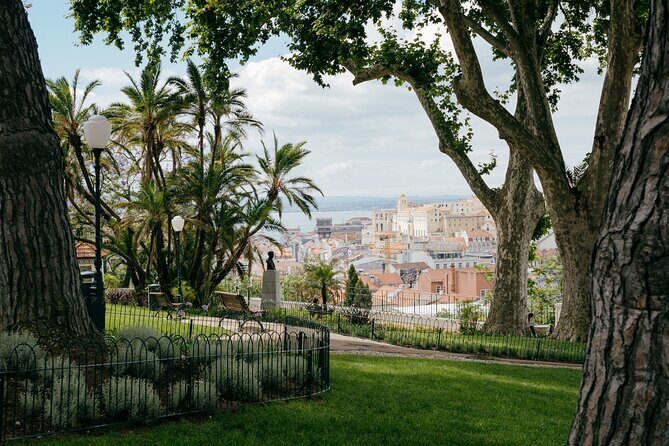 Lisbon All Viewpoints 3 Hour Tuk-Tuk Tour with True Local Guide - FAQs