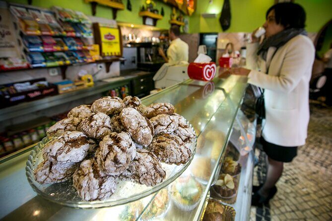 Lisbon Awakens: A Culinary Crossroads, Reborn. - What to Expect: A Day of Tastes, Tales, and Hidden Corners