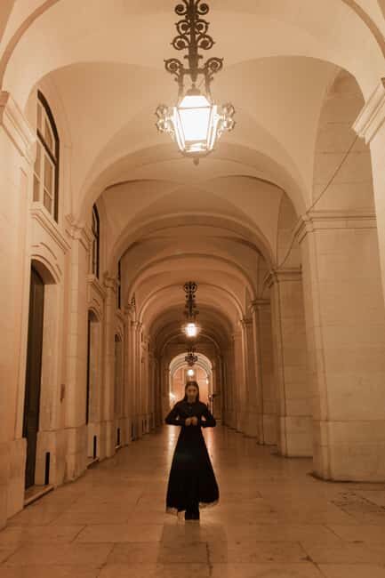 Lisbon by Night: Guided Walking Tour - The Unholy Secrets - The Atmosphere and Atmospherics