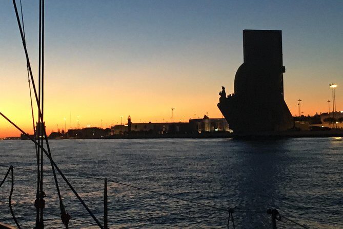 Lisbon by Night Sailing Tour with White or Rosé Wine & Light Snacks - Final Thoughts