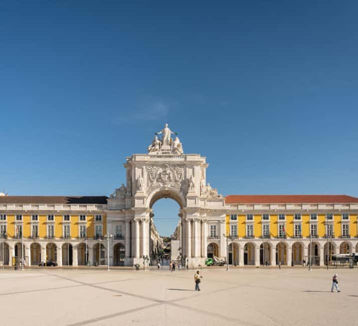 Lisbon: City Audio Guide with 24-Hour Transportation Pass - The Audio Guide: Insights and Limitations