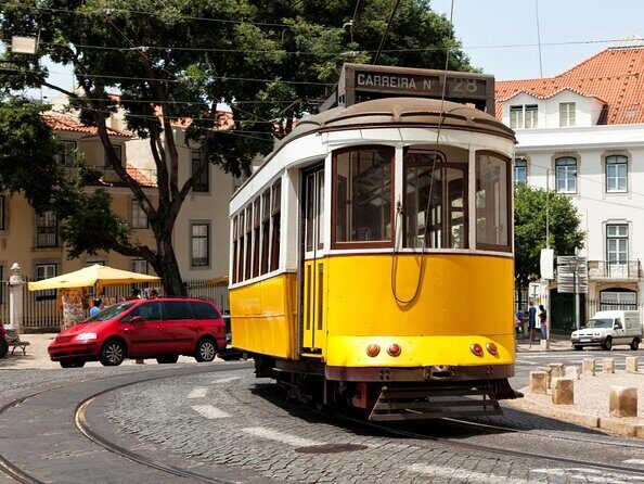 Lisbon: City Highlights Customizable Tour - How It Feels to Participate