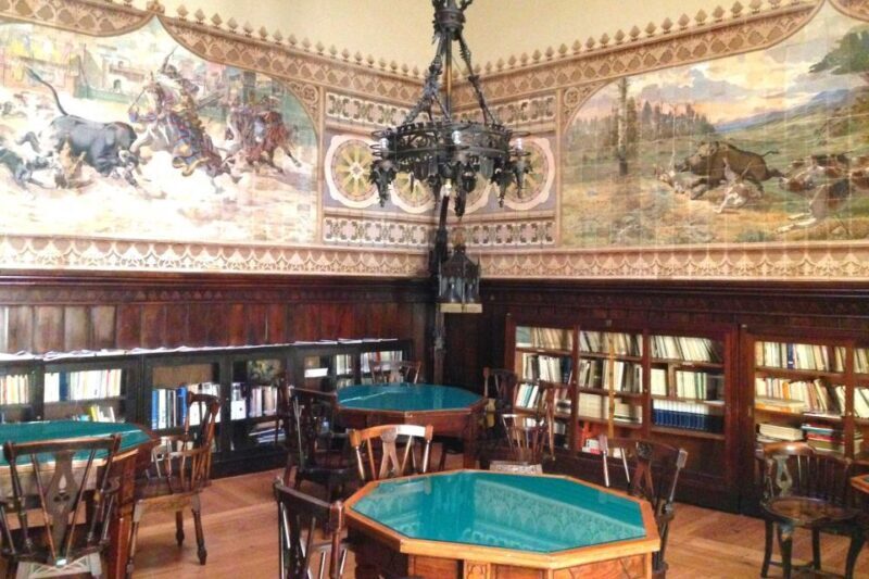 Lisbon: City of Spies Guided Walking Tour - Who Is This Tour Best For?