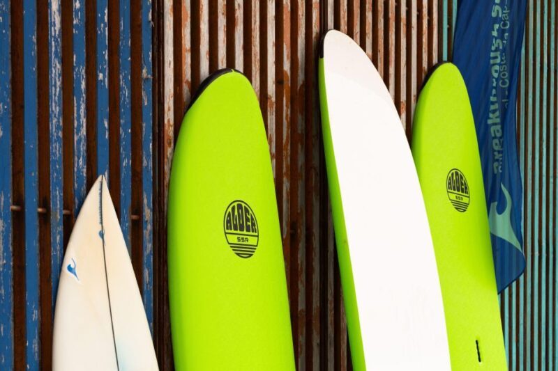 Lisbon: Come try our Surf Lesson in Costa da Caparica - An Authentic Surfing Experience Near Lisbon