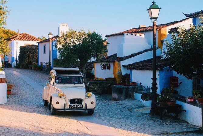 Lisbon Countryside Food Tour on a Vintage Car - Key Points